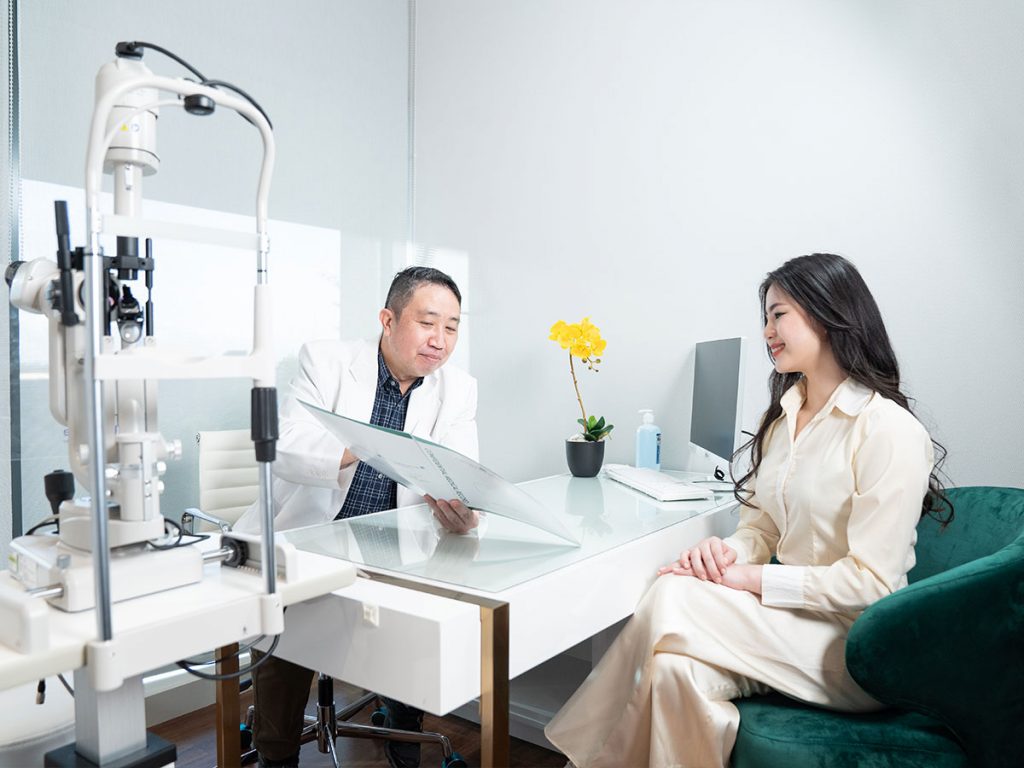 Dokter Kami | LASIK & Katarak Center Jakarta - Klinik Mata | Ciputra ...